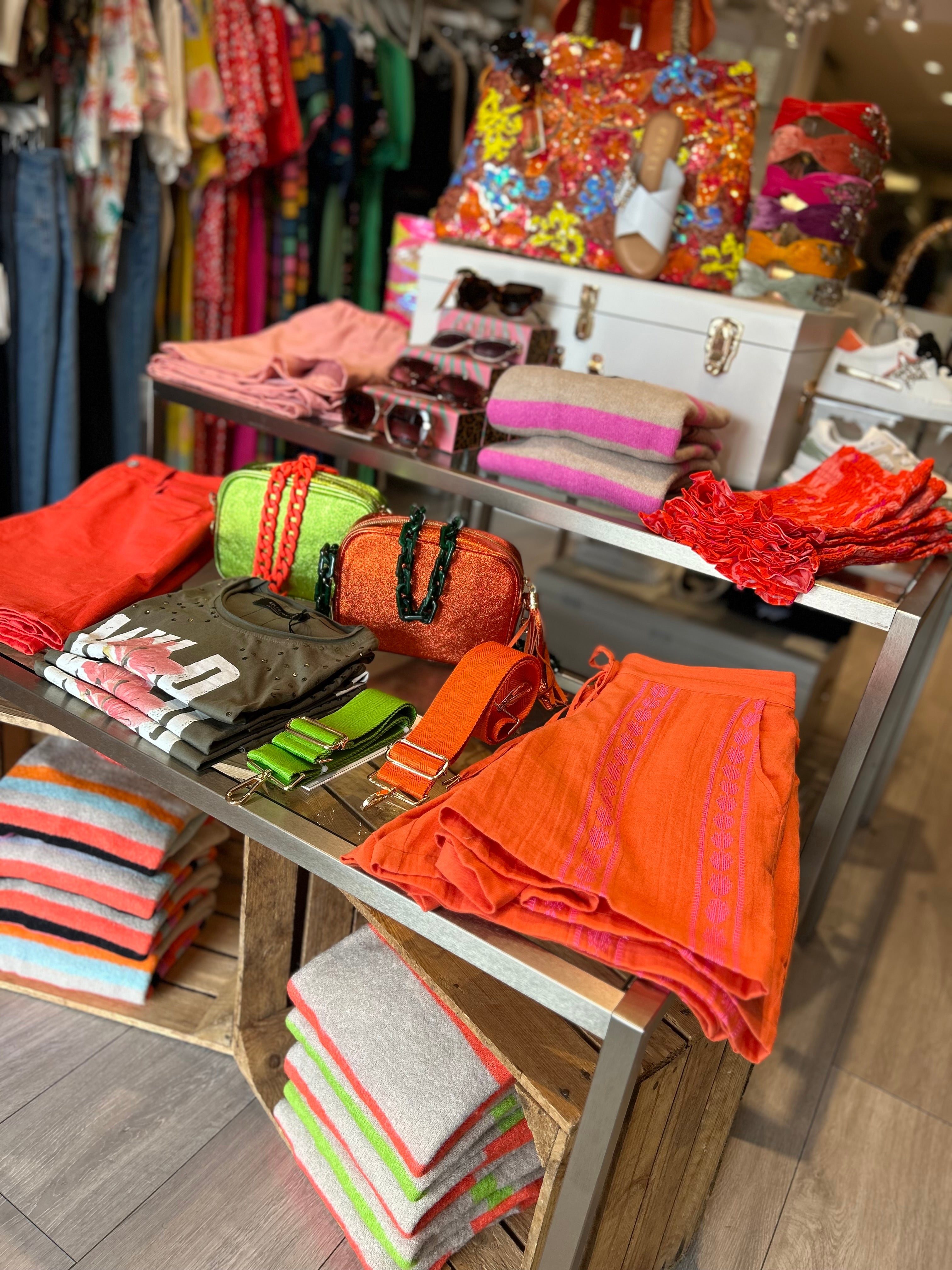 Ladies Clothes Shop – The Wardrobe Devizes